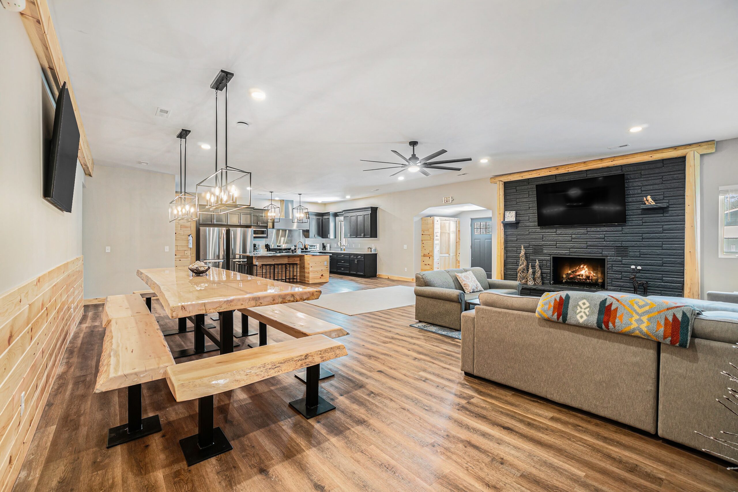 Timbertown Lodge & Lanes | Group Lodge in Lewiston, MI